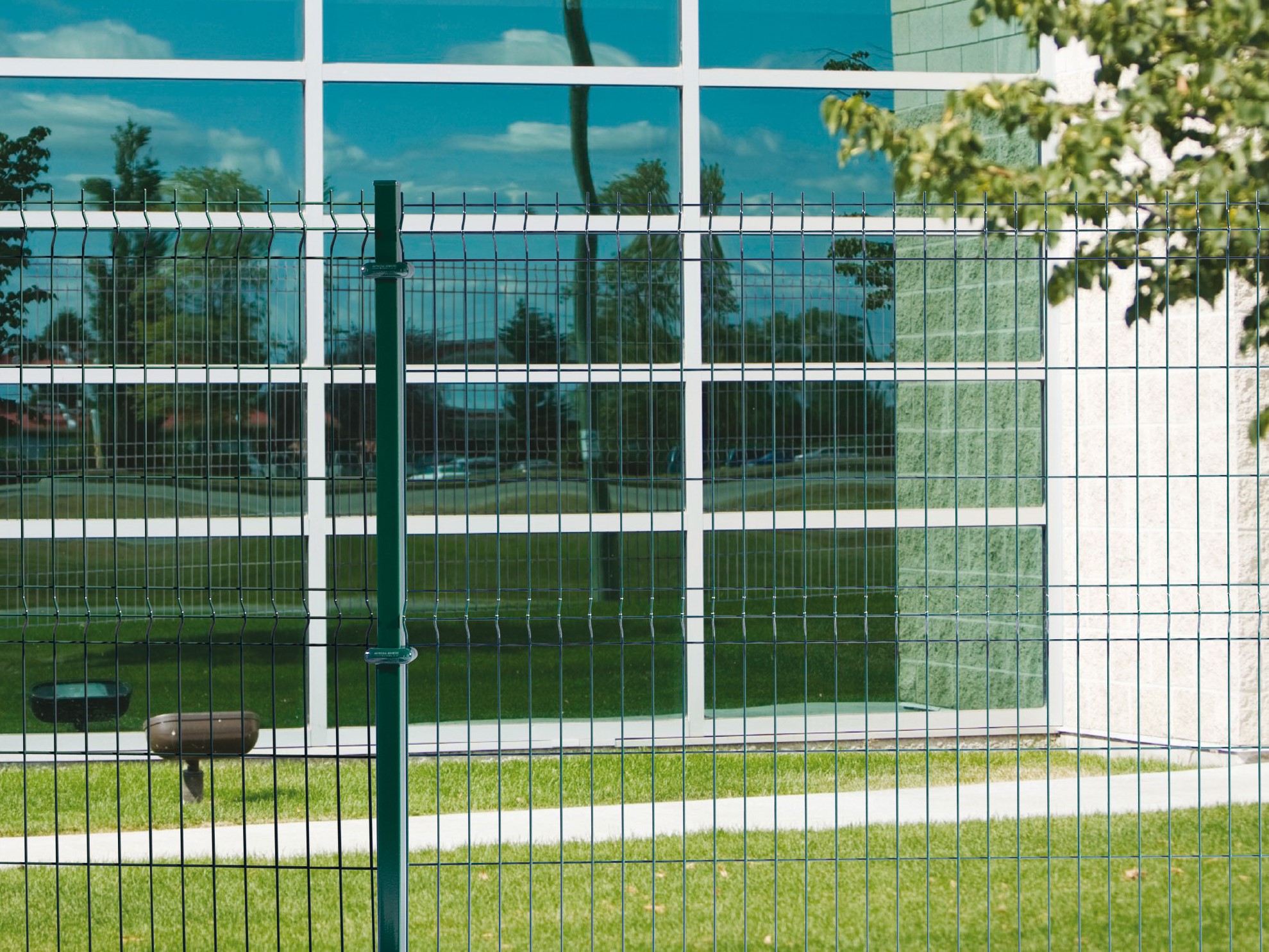 Hercules Mesh Panel 1.23M X 2.5M